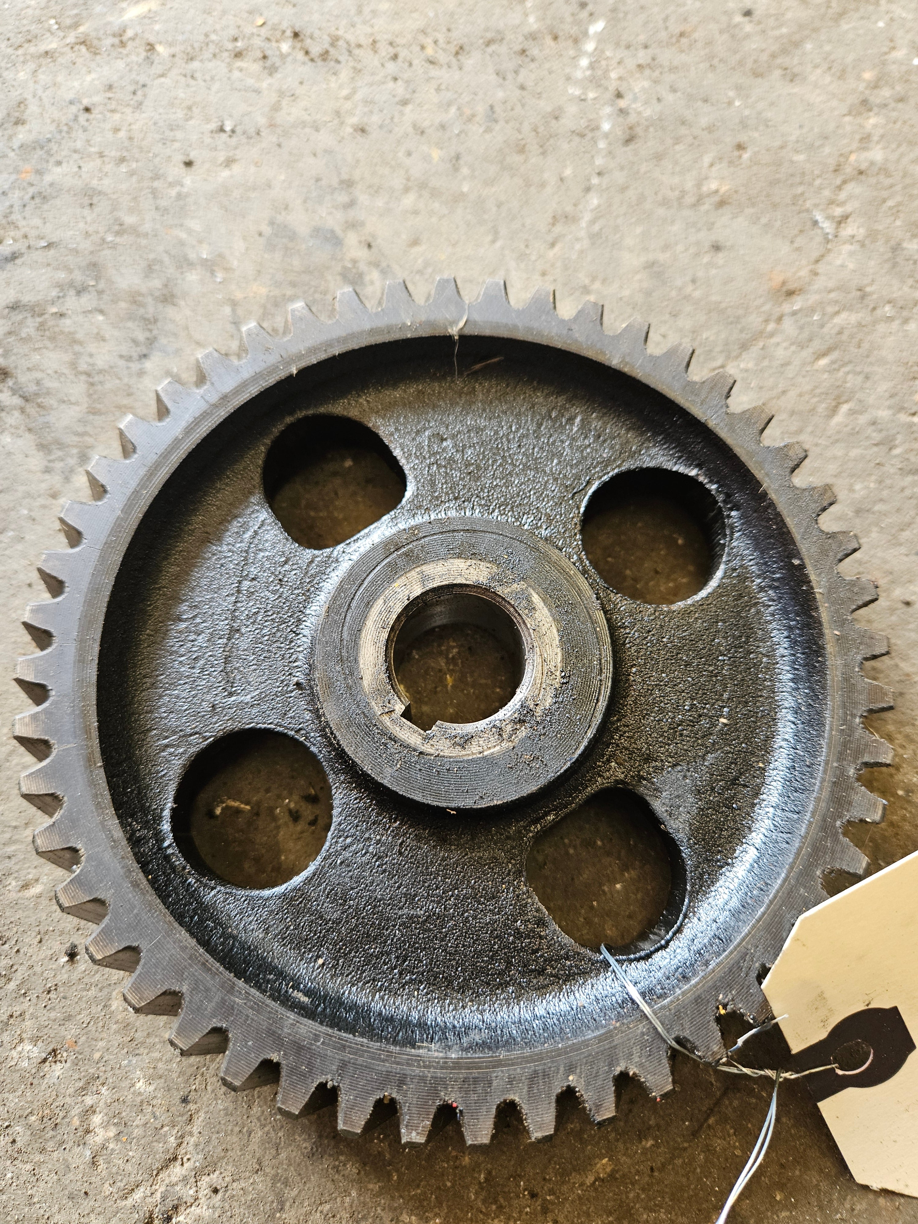 Injection Pump Gear – A&M Tractor Salvage & Parts